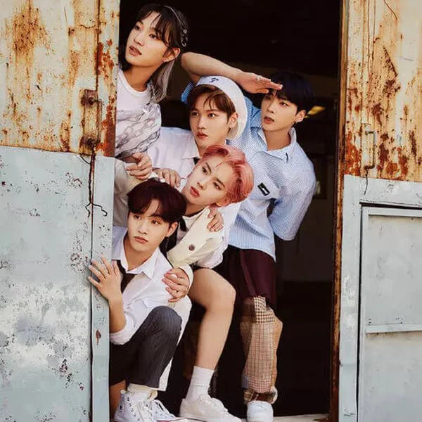 MCND – K-POP WORLD